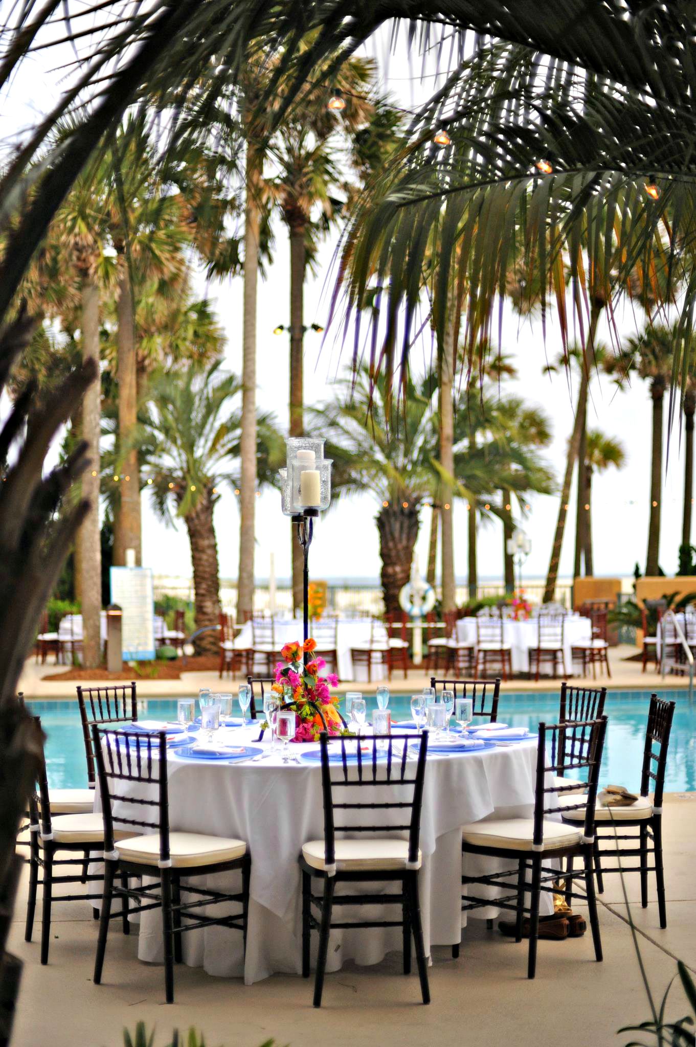 Beach Wedding Cost: Keep Your Budget on Track | BeachGuide.com